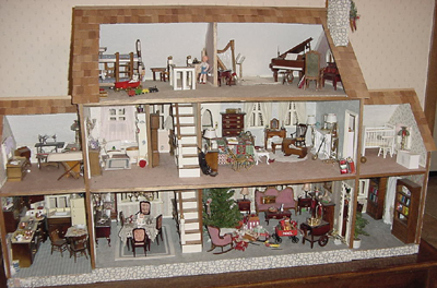 Southern Plantation - Nana's Dollhouses and Miniatures